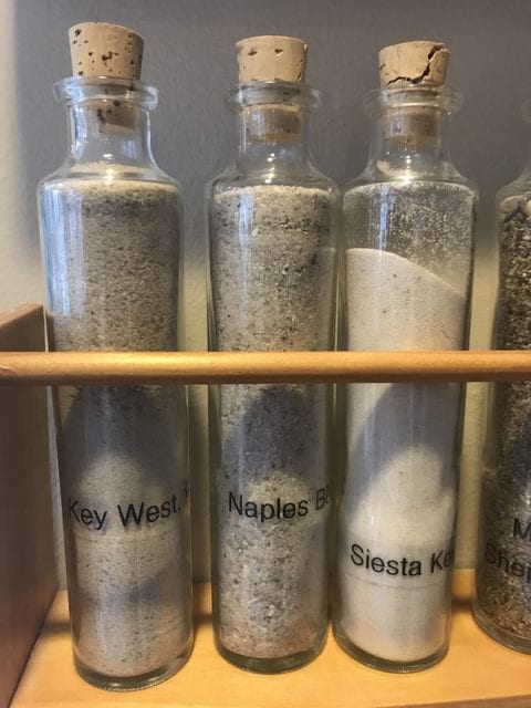 The Most Creative Way to Showcase Beach Sand From Your Vacations - Lazy ...